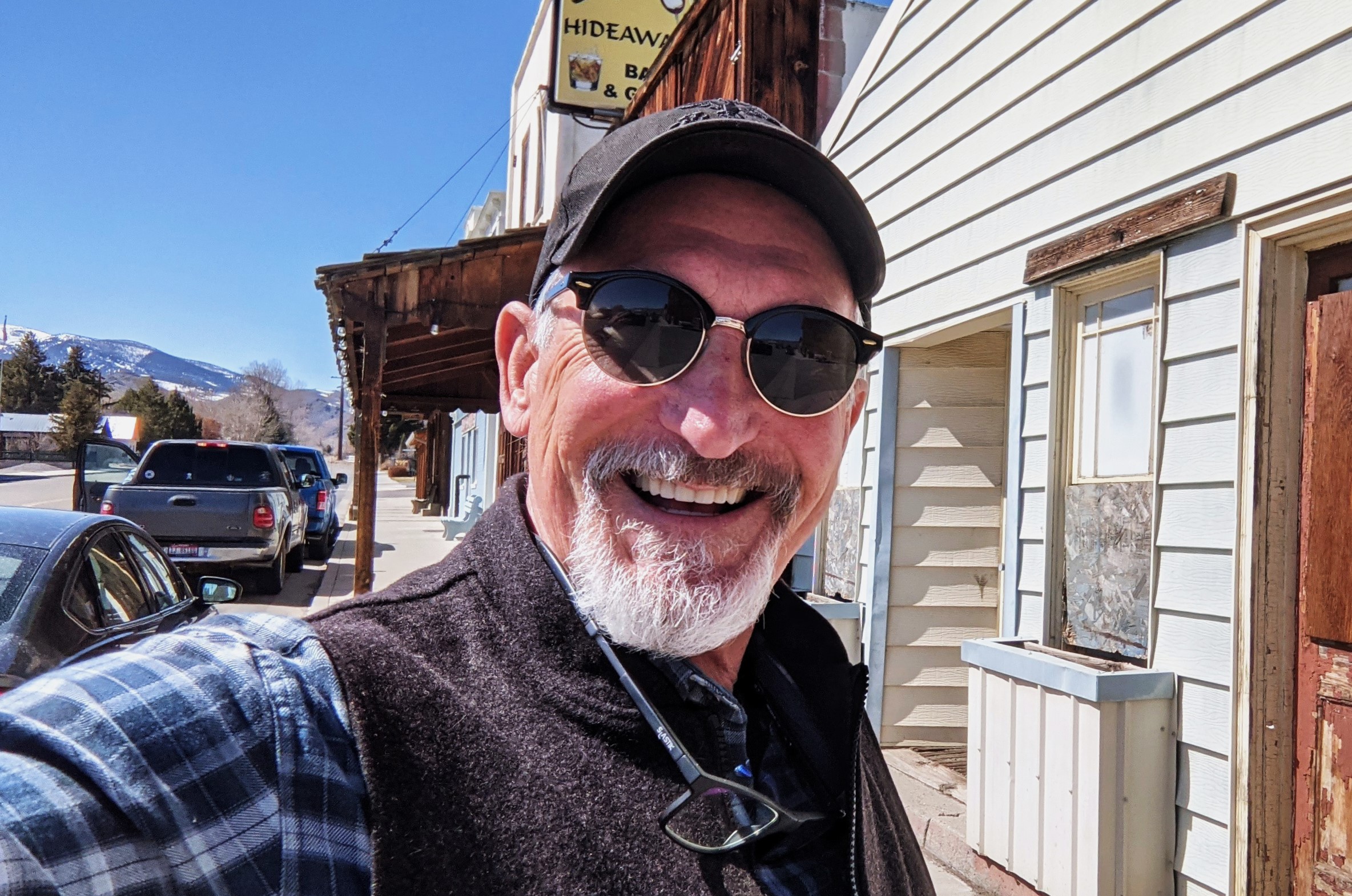 A Good Reason to Be Happy - Texas Yeti Books